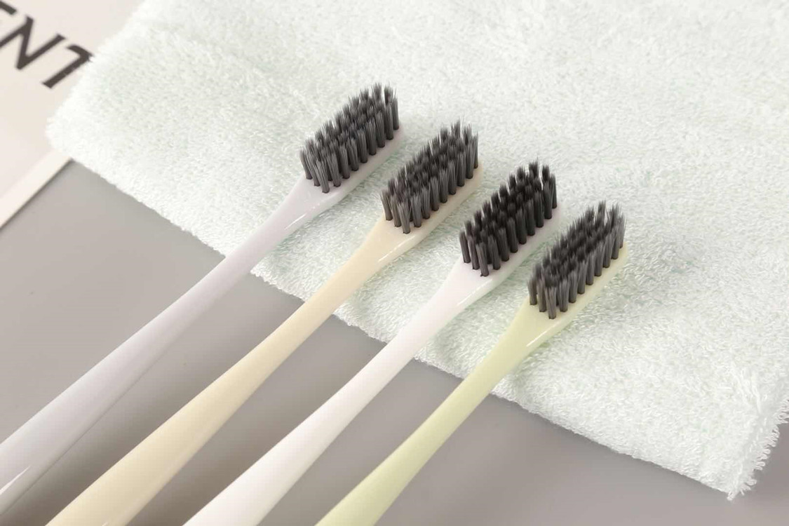 Plain soft-haired small-headed toothbrush | TGN Toothbrush Manufacturers